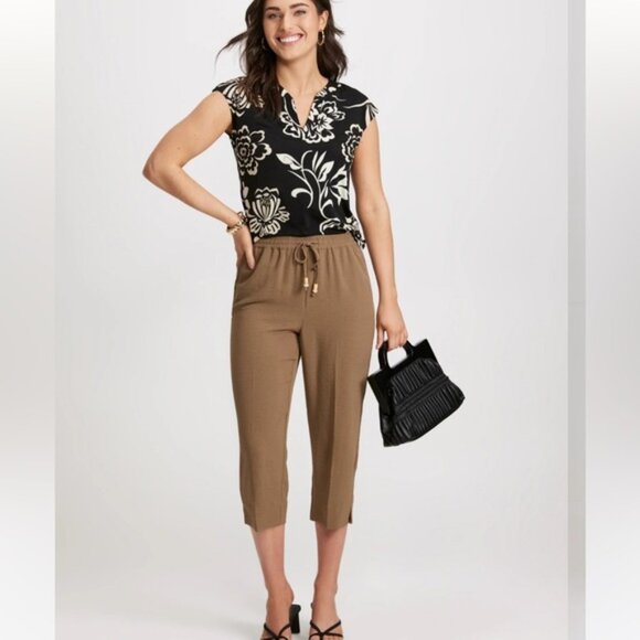 Laura | Pants & Jumpsuits | Laura Petites Pullon Drawstring Capris ...